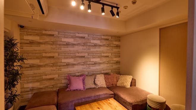 【R07.07~リニューアル】Francfranc|ホームシアター|最大20名|角部屋|produced by PECOTTの写真5