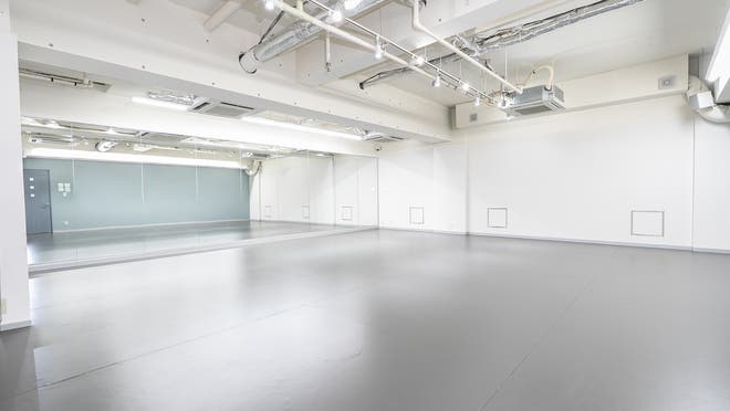 🌟NEW OPEN🌟【Aスタジオ】広々ダンス、バレエ、ヨガ等気軽に使える、可愛いスタジオ!(バレエバー設置)1日1回清掃!の写真1