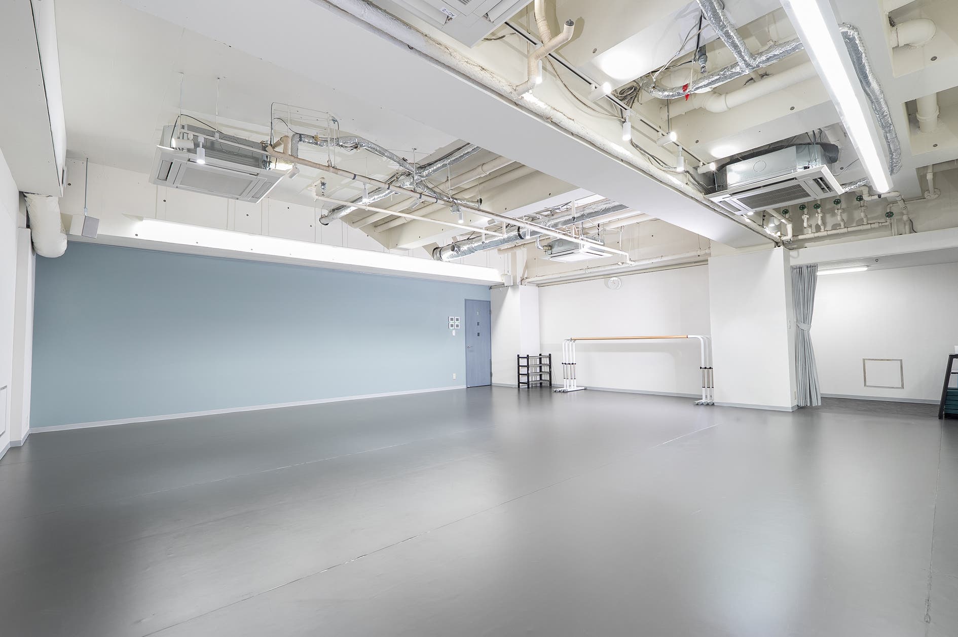 🌟NEW OPEN🌟【Aスタジオ】広々ダンス、バレエ、ヨガ等気軽に使える、可愛いスタジオ！（バレエバー設置）1日1回清掃！の写真3