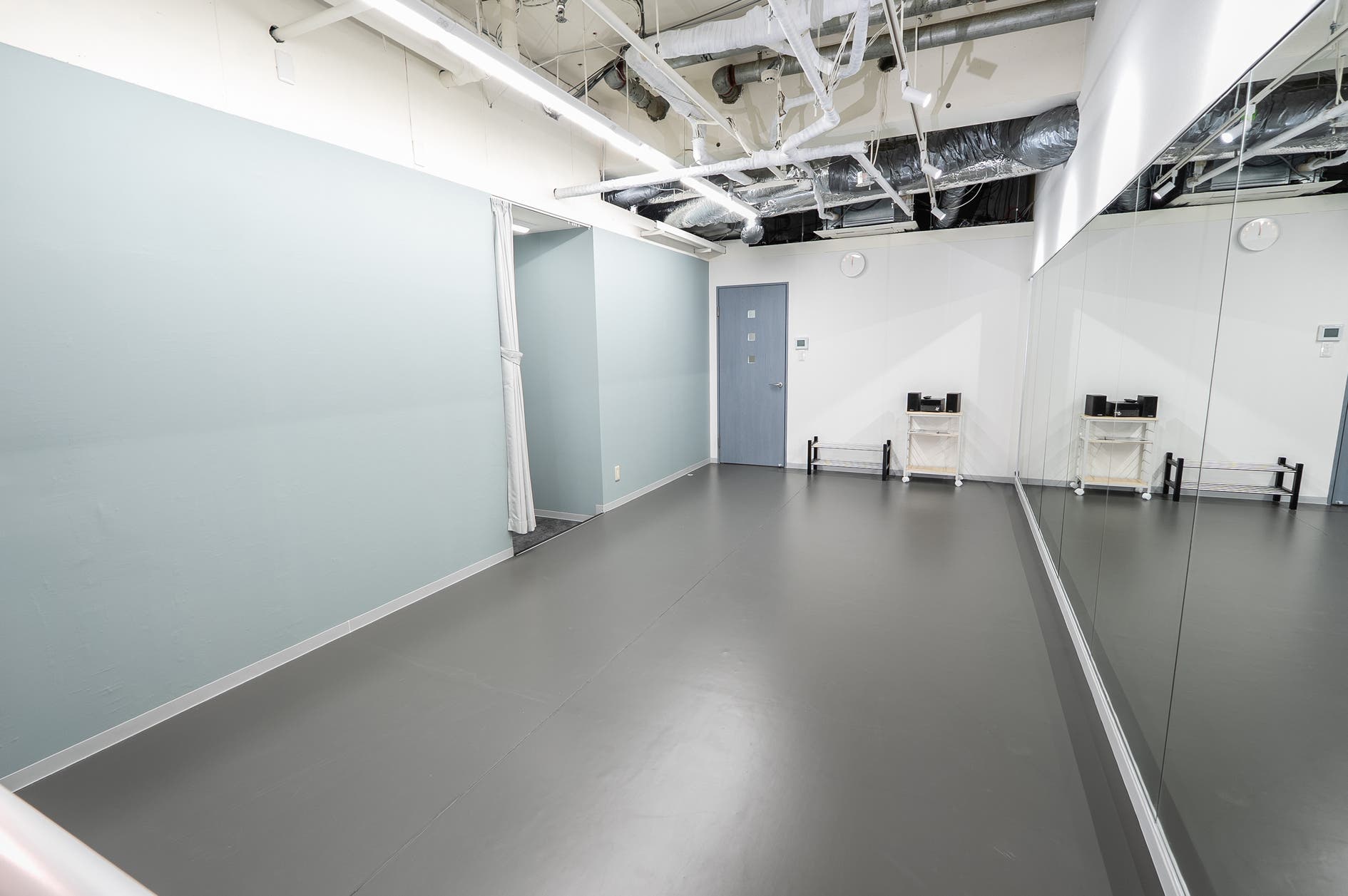 🌟NEW OPEN🌟【Bスタジオ】少人数ダンス、バレエ、ヨガ等気軽に使える可愛いスタジオ！（バレエバー設置）1日1回清掃！の写真3