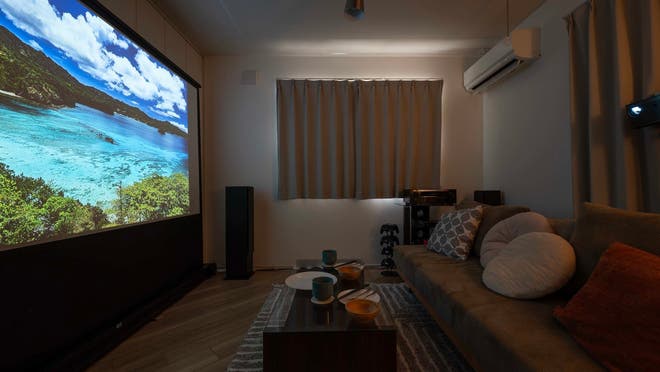 【大画面で映画・ライブ鑑賞】横浜駅7分🚃最高画質フルHDプロジェクター・超特大100インチスクリーン・最高音質で映画鑑賞の写真10