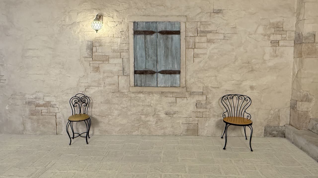 【M2】廃墟や牢獄💀、西洋石壁、アンティーク壁や石畳を完全再現✨ゴシック調スタジオ🎪の写真2