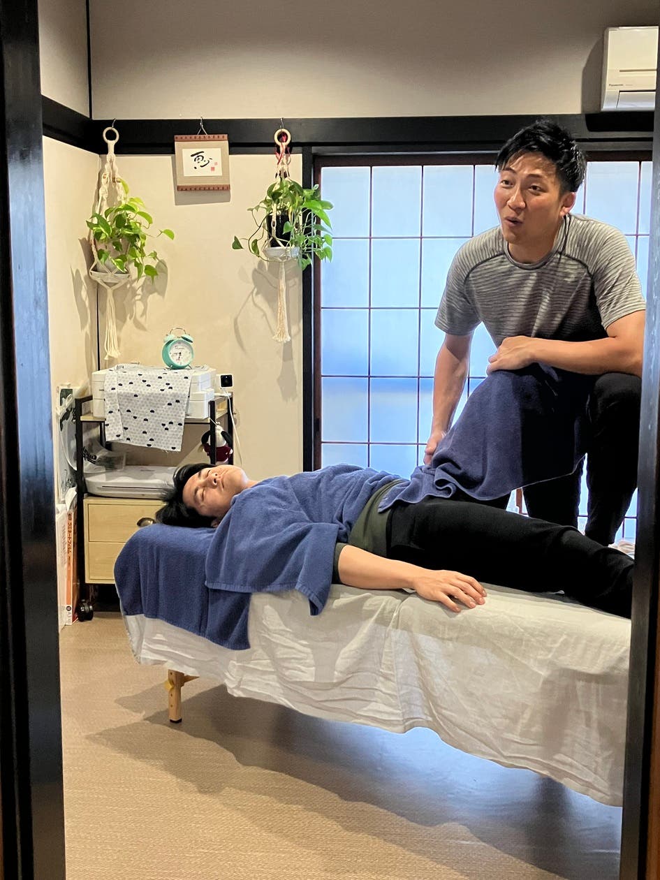 施術ベッドの画像1