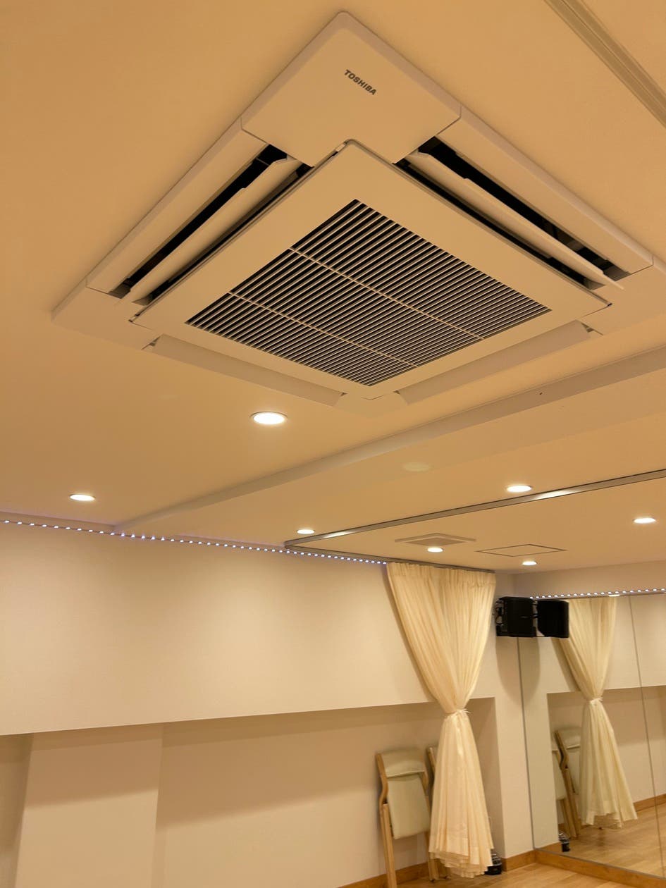 黄金町駅徒歩３分、地下スタジオ、約50㎡、ダンス、ジャンプ、合唱可能の写真21