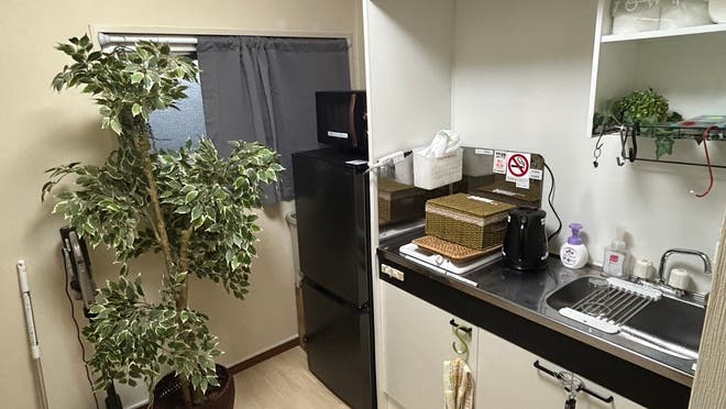 駅から徒歩2分/85型大迫力液晶/💗24H利用/🎰ボドゲ /🎬撮影/🚿シャワー利用の写真9