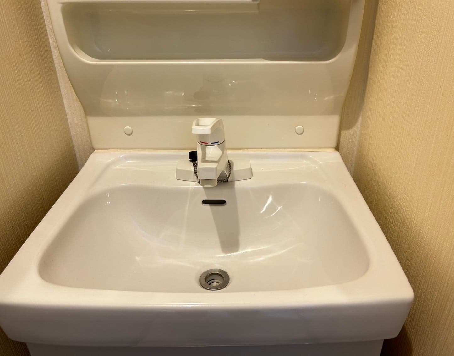 駅から徒歩2分/85型大迫力液晶/💗24H利用/🎰ボドゲ /🎬撮影/🚿シャワー利用の写真17