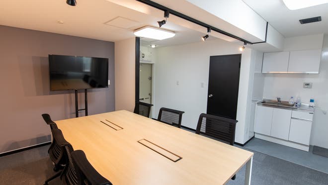 御茶ノ水徒歩4分・末広町徒歩7分|最大6名|ビジネス、パーティー、ボードゲームや女子会、休憩の利用に最適!の写真3