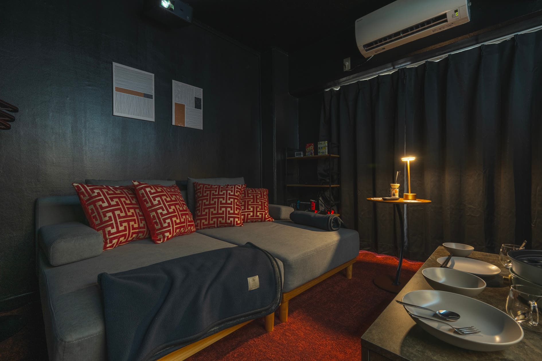 スペモ🎬️クリスマス🎄横浜駅5分🚶‍♀️学割🧑‍🎓プロジェクター🎥デート❤ボードゲーム🂢718_CINEMA横浜の写真2