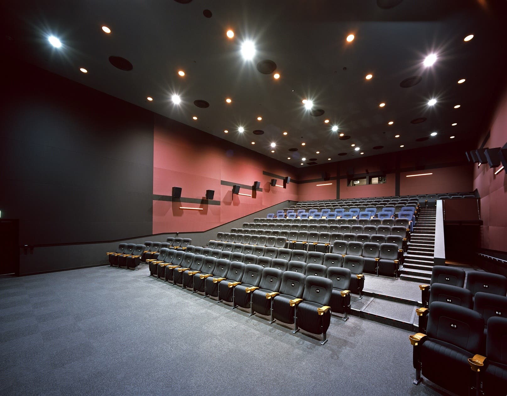 【109シネマズ広島】シアター6の写真1