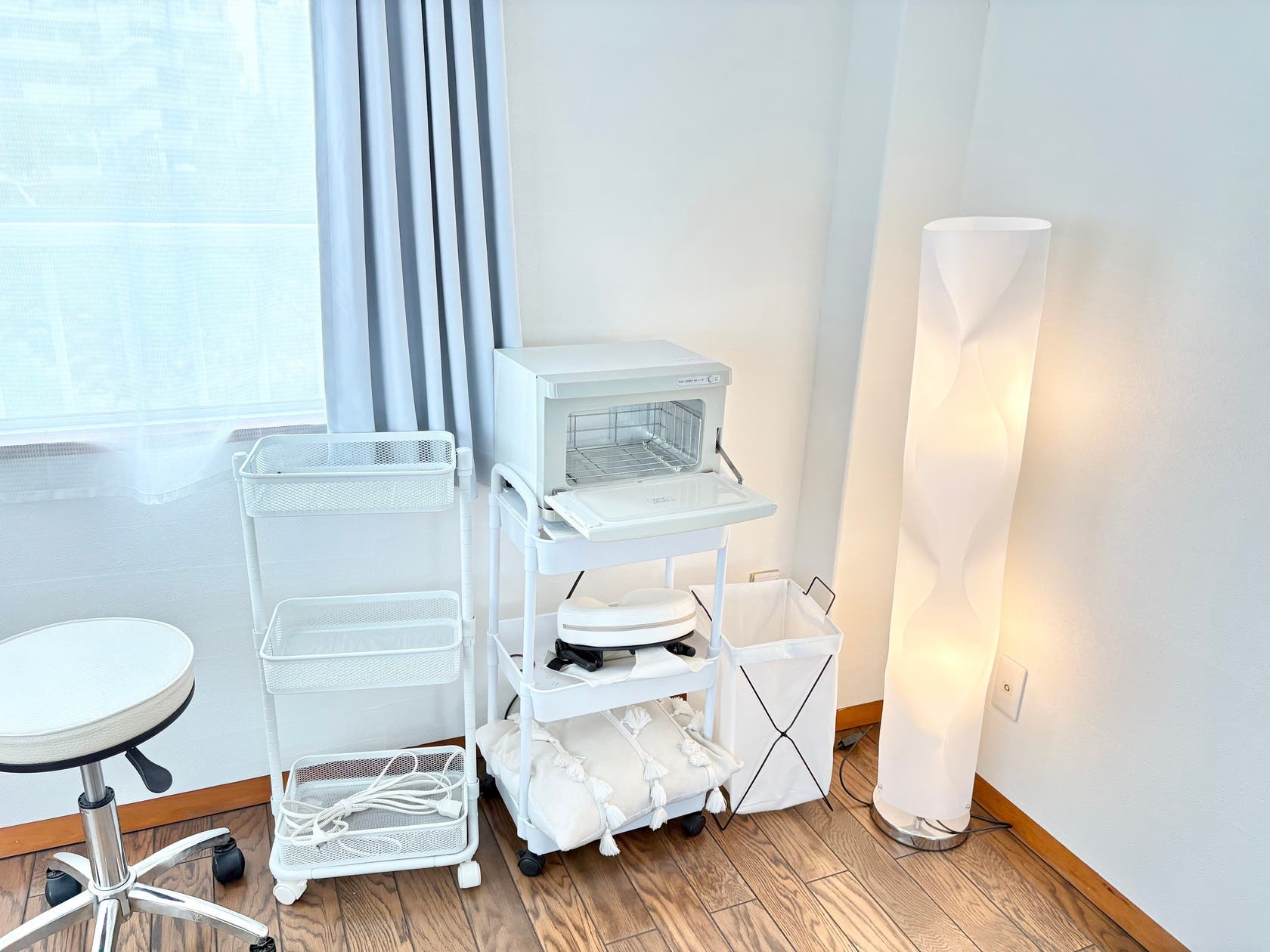 【エステルーム別館】1月中旬オープン！岩倉駅近♪駐車場有✨ホワイトを基調とした広々空間｜エステ｜整体マッサージ｜🛜の写真3