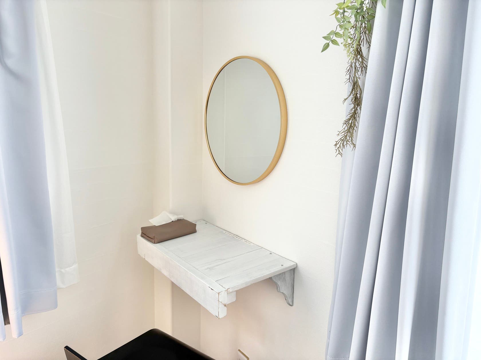 【エステルーム別館】1月中旬オープン！岩倉駅近♪駐車場有✨ホワイトを基調とした広々空間｜エステ｜整体マッサージ｜🛜の写真2