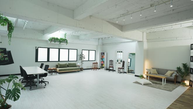 鶯谷駅から徒歩8分!自然光たっぷりの撮影スタジオ📸セミナーやイベント利用も◎の写真6