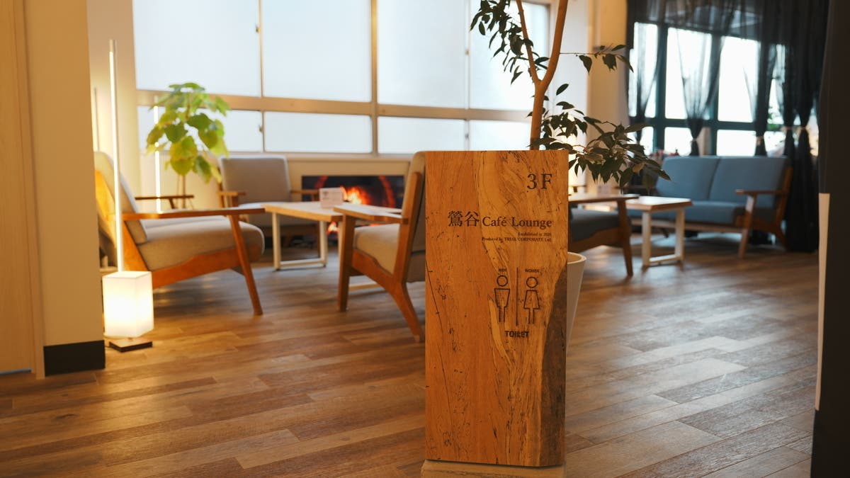 鶯谷駅から徒歩8分！自然光たっぷりの撮影スタジオ📸セミナーやイベント利用も◎の写真17