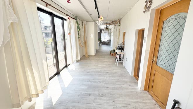 【撮影スタジオ】岩倉駅徒歩7分/広々💖自然光✨コスプレ👗キッズ撮影✨ポートレート🌟かわいい🍰生誕祭の写真3