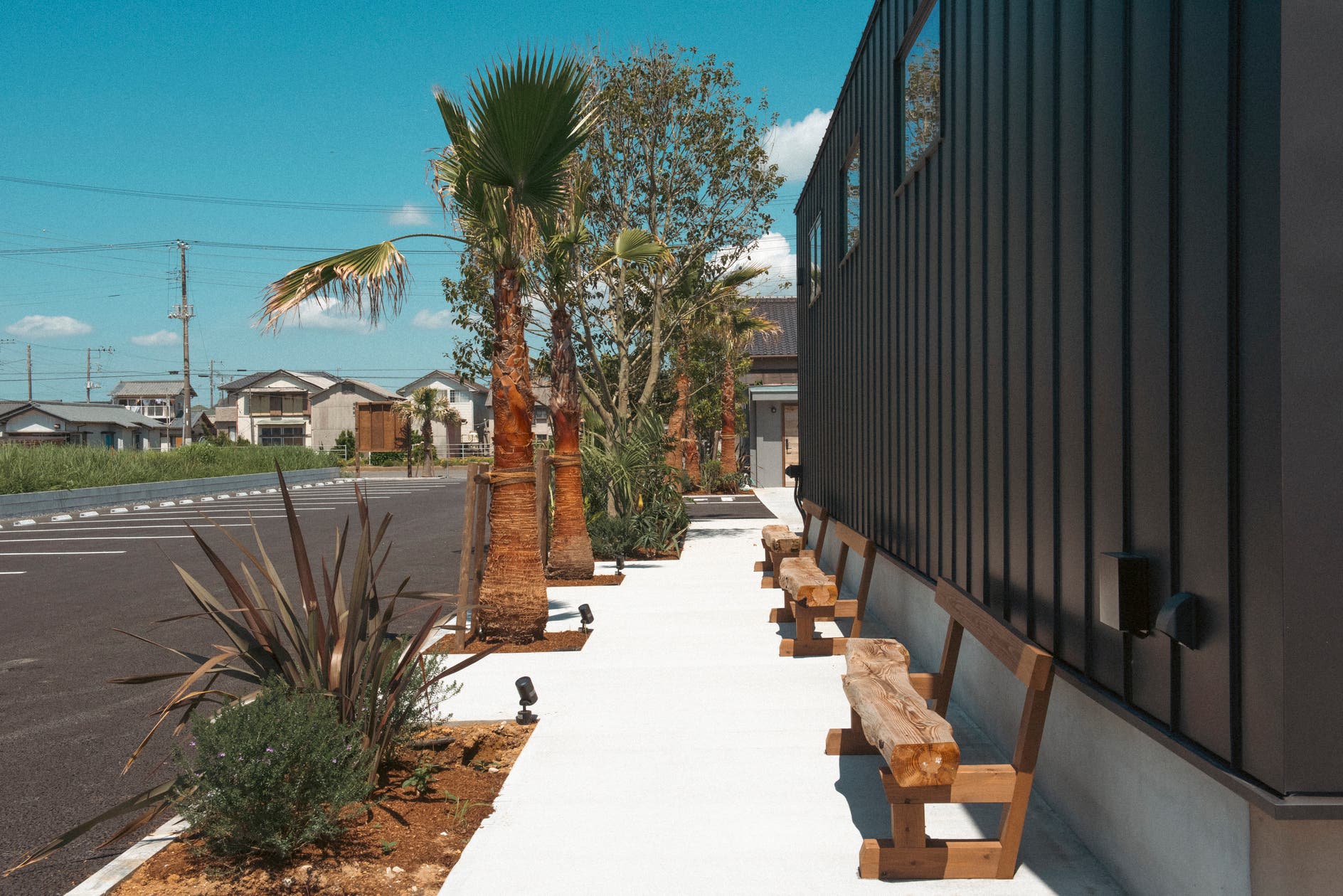 海すぐそばの倉庫をリノベーションしたアパレルカフェスペース。の写真5