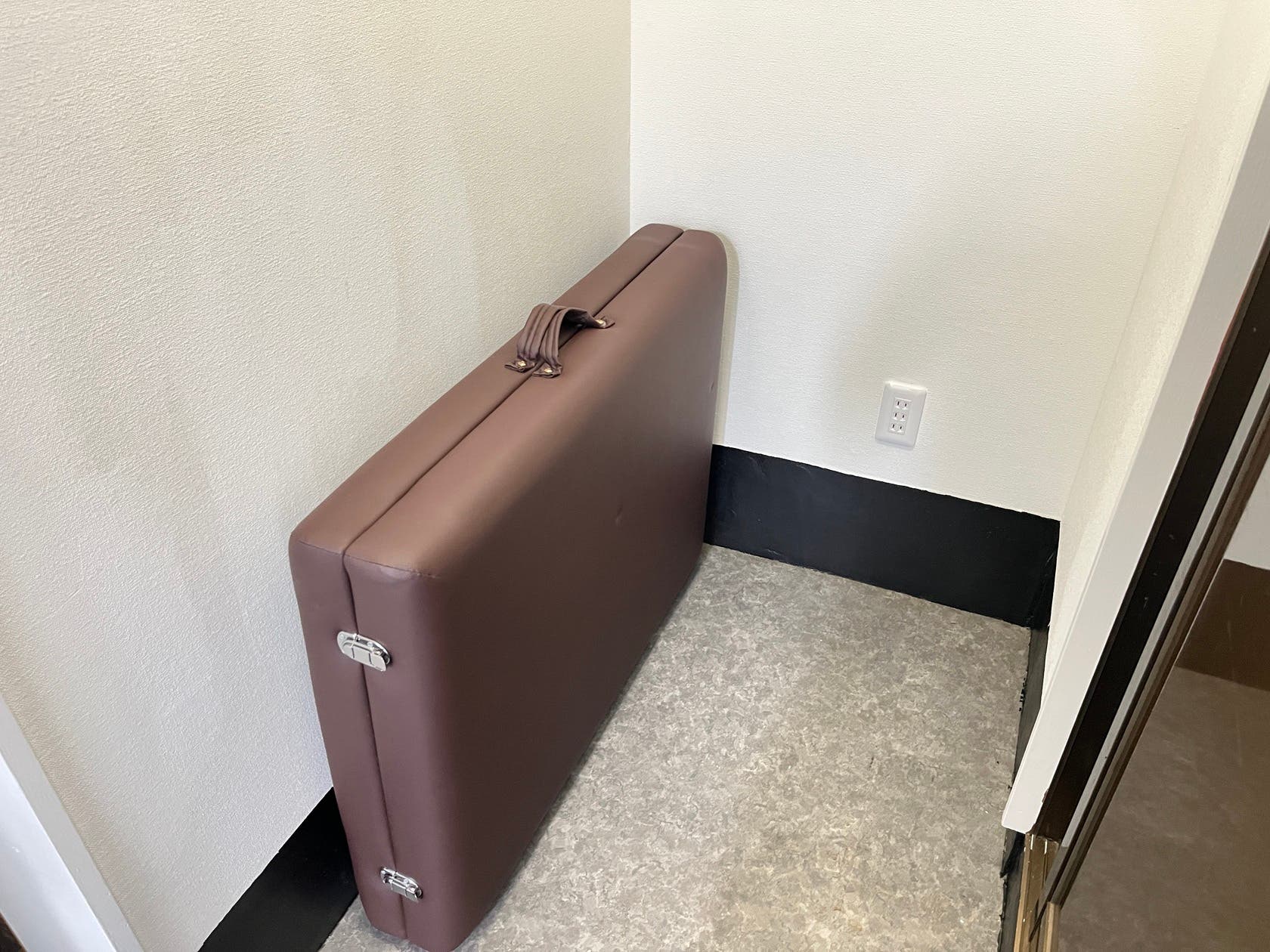 【錦糸町徒歩7分】大型鏡とマルチラック！使いやすさにこだわったレンタルジム　ルームB（正面の部屋）の写真8