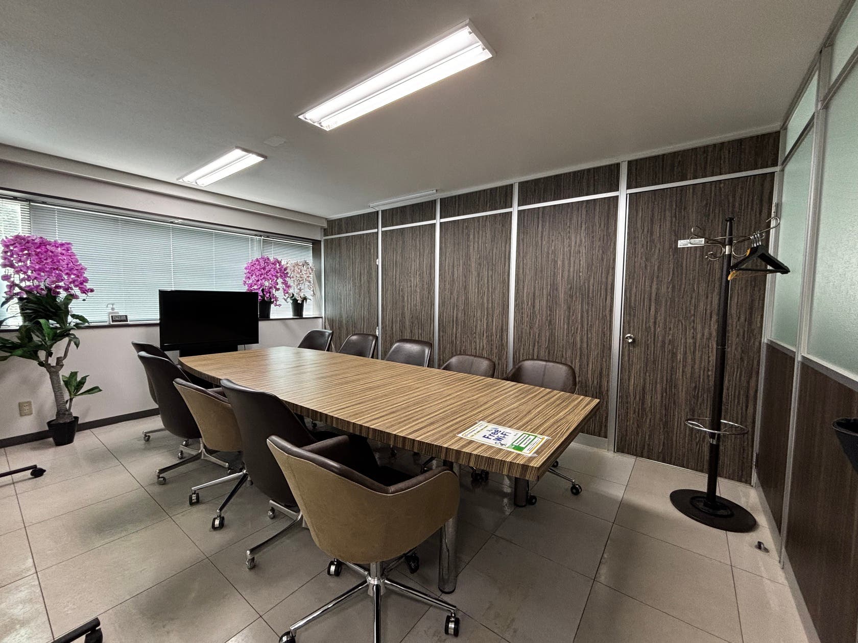 仙台駅徒歩8分　2階応接室(個室10名)の写真2