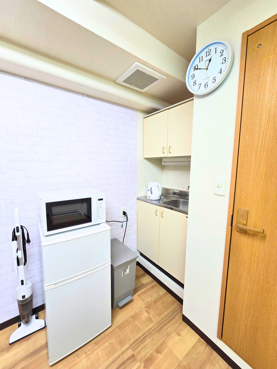 【南船場】飲食OK🍹明るく快適な完全個室🌿ホワイトボード＆モニター＆Blu-rayプレイヤー完備！会議・面接・研修におすすめの写真21