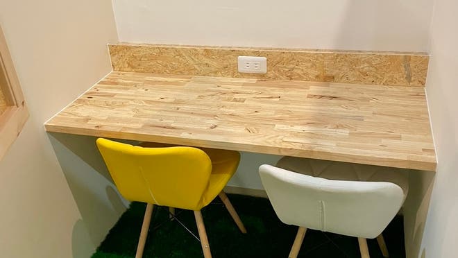 カメリアガーデン幸田内!最大2名利用OK✨ミーティング・勉強・作業に最適な個室空間🍔🥤飲食持ち込みOK&大型駐車場無料!の写真1