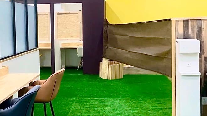 カメリアガーデン幸田内!最大2名利用OK✨ミーティング・勉強・作業に最適な個室空間🍔🥤飲食持ち込みOK&大型駐車場無料!の写真3