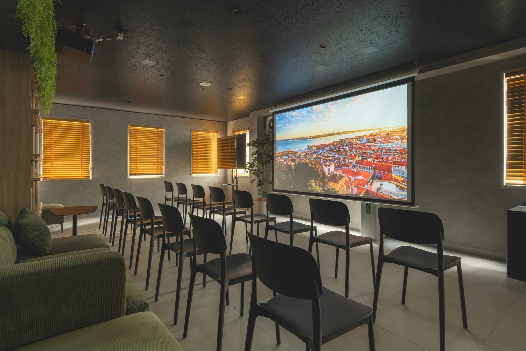 スペモ🏠クリスマス🎄神田4分🚉プロジェクター📽️イベント🌟パーティー🎉700_SpemoLOUNGE神田大手町2ndの写真2