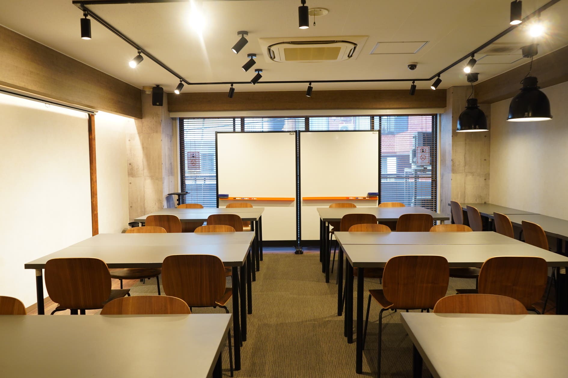 駅近🚃イベント🎅/飲み会🎄 会議/撮影🎤にも‼ 90㌅プロジェクター🎥オプション充実の写真2