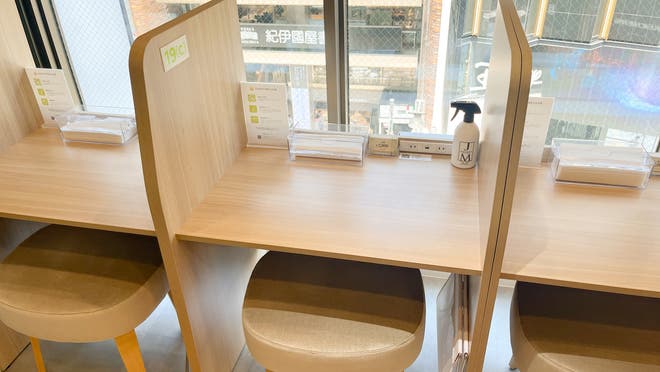 🌟資格など隙間時間の勉強に🌟【恵比寿駅徒歩1分|レンタル自習室|5C】カウンター/無料Wi-Fi/電源の写真1