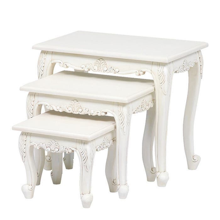 3連テーブルセット（ご移動可能※重いのでお気をつけください♡）の画像1