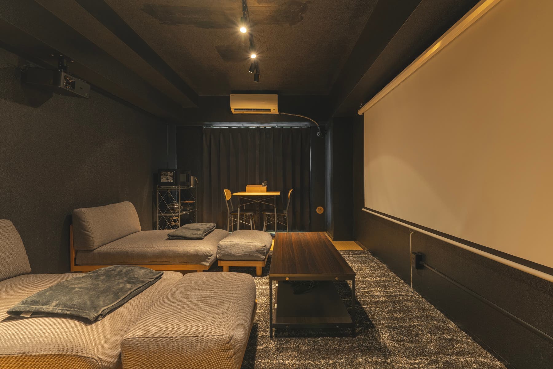 スペモ🎬️クリスマス🎄御徒町1分🚶‍♀️学割👨‍🎓プロジェクター🎥デート❤映画鑑賞👀740_CINEMA上野3rdの写真13