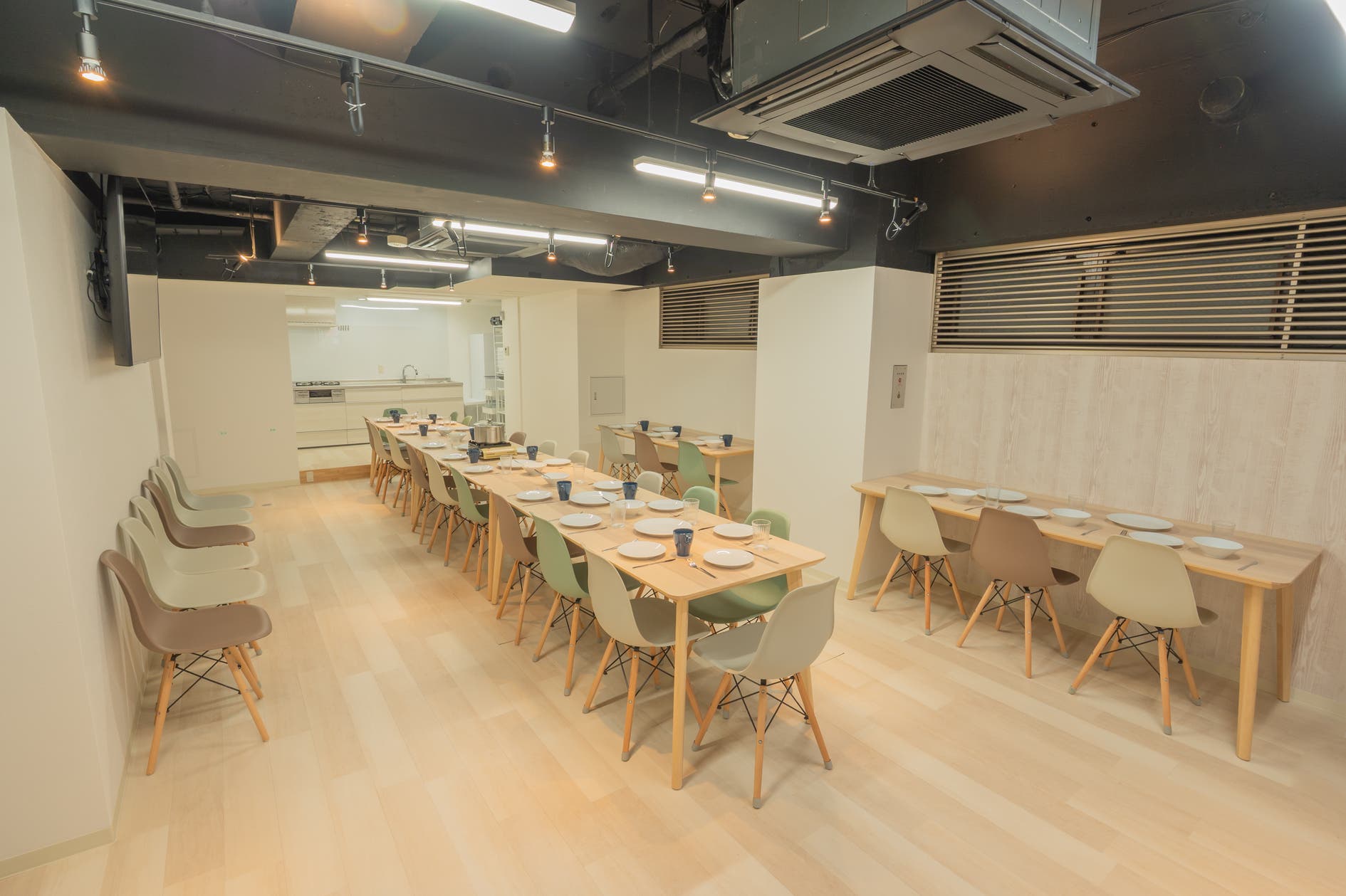 スペモ🏠忘年会🍺歓送迎会🎊キッチン🍴映画鑑賞🎥ビジネス🚶‍♂️パーティー🍺打ち上げ🎊013_fika新宿御苑の写真1