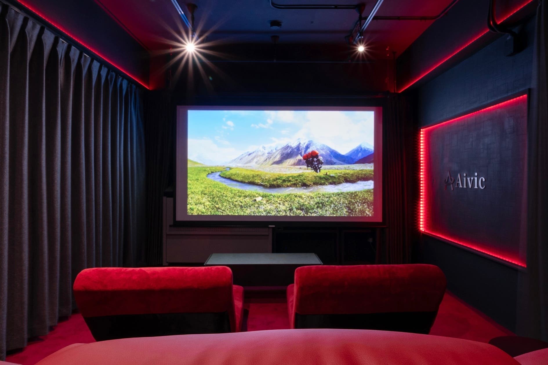 池袋駅7分🚶‍♀️専用映画館🎞️大型プロジェクター🎥おしゃれデート💞1日1回スタッフ完全清掃の写真3