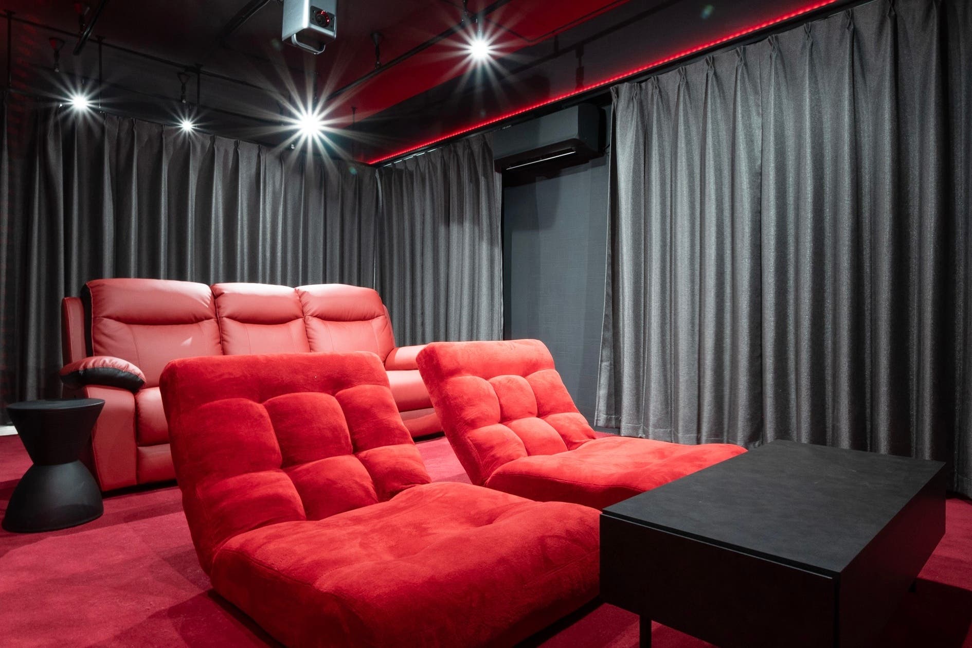 池袋駅7分🚶‍♀️専用映画館🎞️大型プロジェクター🎥おしゃれデート💞1日1回スタッフ完全清掃の写真10