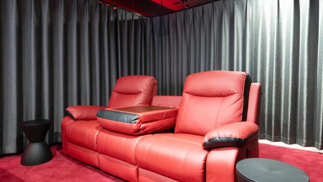 池袋駅7分🚶♀️専用映画館🎞️大型プロジェクター🎥おしゃれデート💞1日1回スタッフ完全清掃の写真24