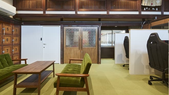 【関西空港駅から2駅】元銭湯のレトロな空間で打合せ・会議に最適なスペース!の写真1