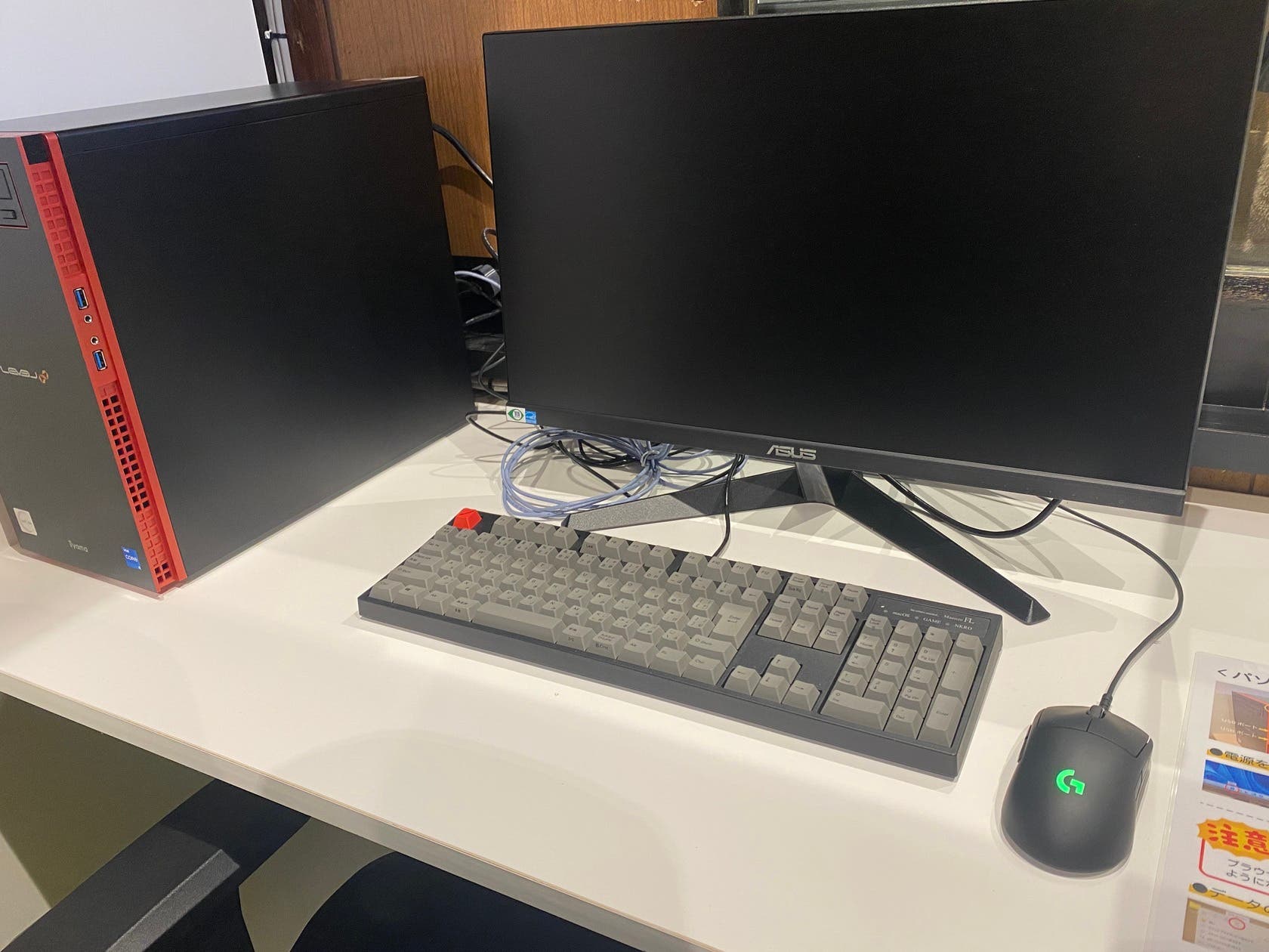 【関西空港駅から2駅】元銭湯のレトロな空間にゲーミングＰＣ完備！の写真3