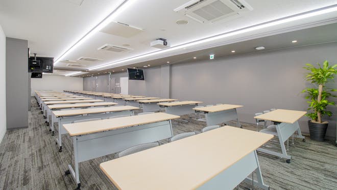 【博多駅2分!定員102名】プロジェクター・WiFi・マイク!ふれあい貸し会議室Premium トヨタレンタリース博多駅前A+Bの写真6