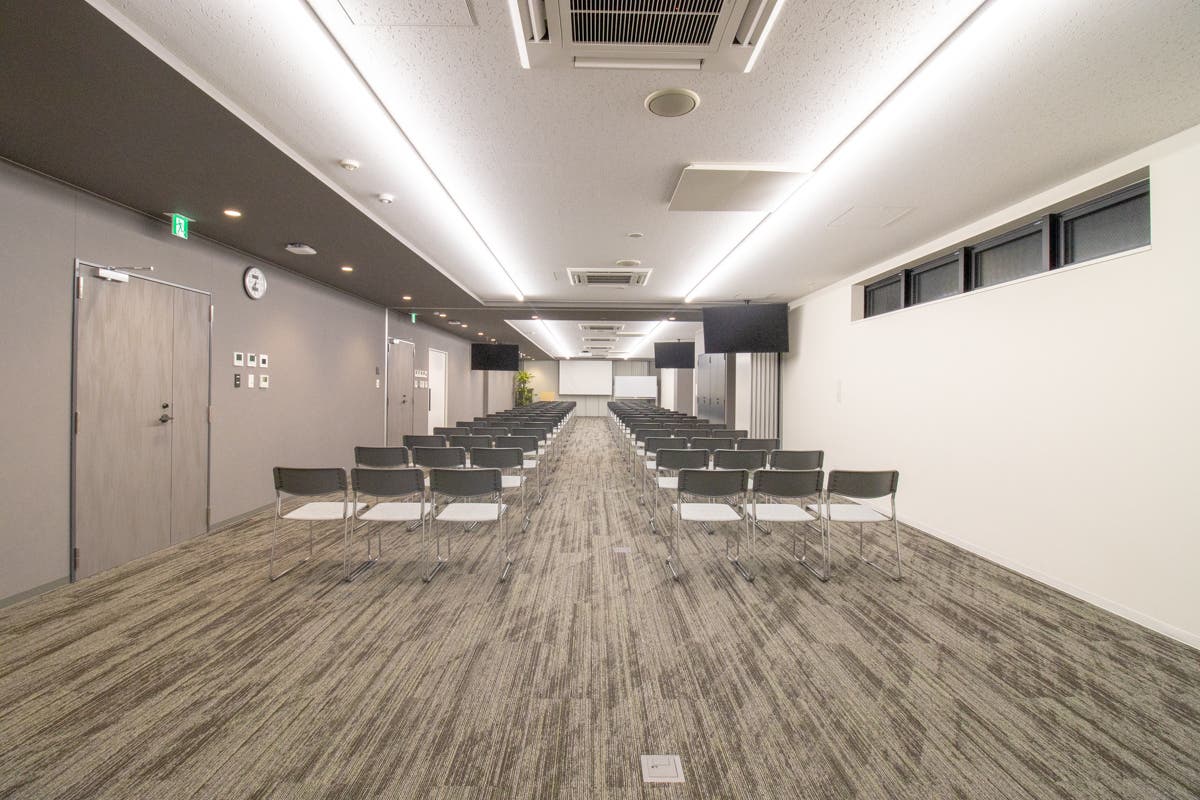 【博多駅2分！定員102名】プロジェクター・WiFi・マイク！ふれあい貸し会議室Premium トヨタレンタリース博多駅前A+Bの写真17