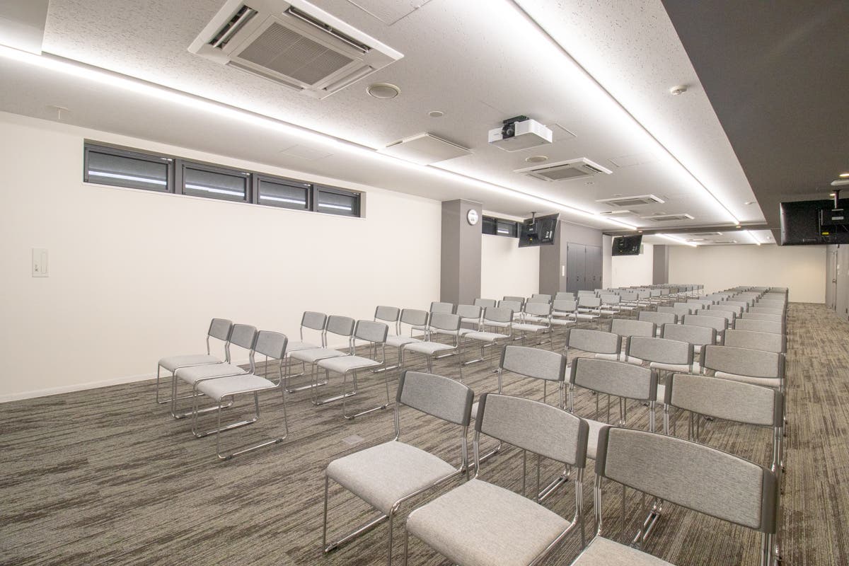 【博多駅2分！定員102名】プロジェクター・WiFi・マイク！ふれあい貸し会議室Premium トヨタレンタリース博多駅前A+Bの写真18