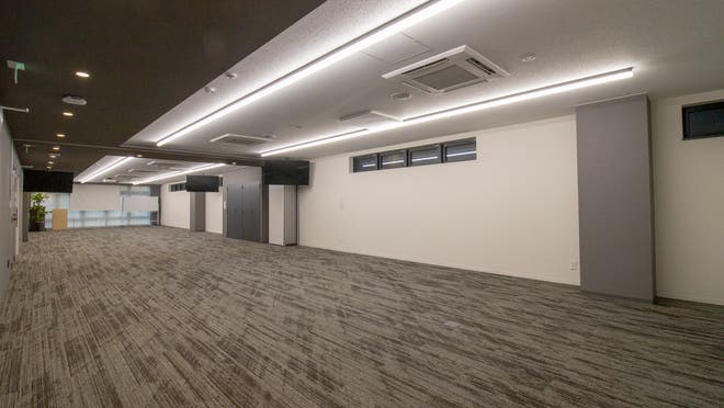 【博多駅2分!定員102名】プロジェクター・WiFi・マイク!ふれあい貸し会議室Premium トヨタレンタリース博多駅前A+Bの写真22