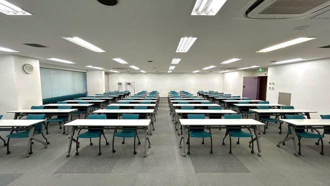 2階LL会議室【水道橋駅 6分】108名着席可能!会議・セミナーに最適な会議室☆無料Wi-Fiあり!の写真3