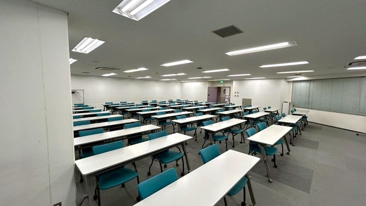 2階LL会議室【水道橋駅 6分】108名着席可能！会議・セミナーに最適な会議室☆無料Wi-Fiあり！の写真4