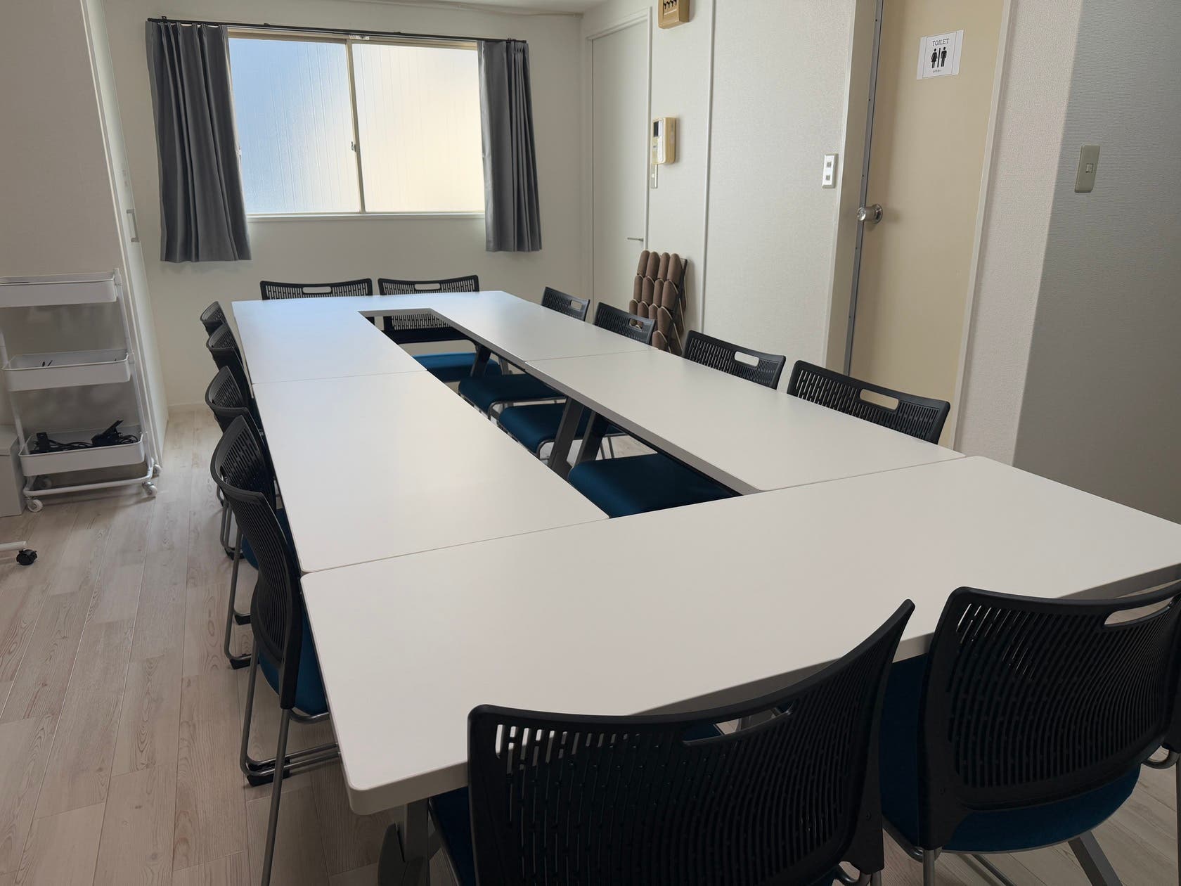 【天満橋駅2分/谷町線】会議室/テレワーク/高速Wi-Fi🛜55型4Kモニター🖥️飲食可の写真8