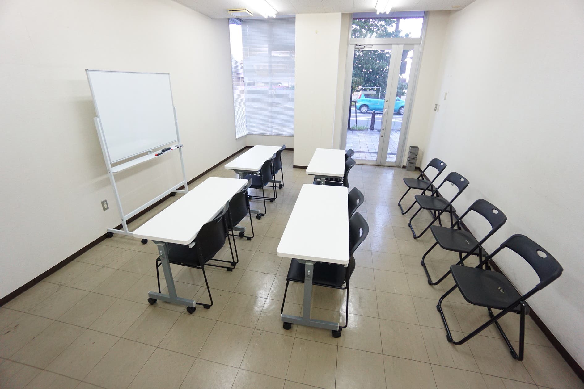 ＜ヴェルミ106貸会議室＞大雄山駅徒歩1分🚃完全個室✨Wi-Fi📶プロジェクター🎥会議/商談/ワークショップの写真12