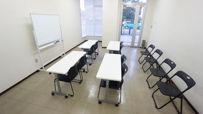 <ヴェルミ106貸会議室>大雄山駅徒歩1分🚃完全個室✨Wi-Fi📶プロジェクター🎥会議/商談/ワークショップの写真12