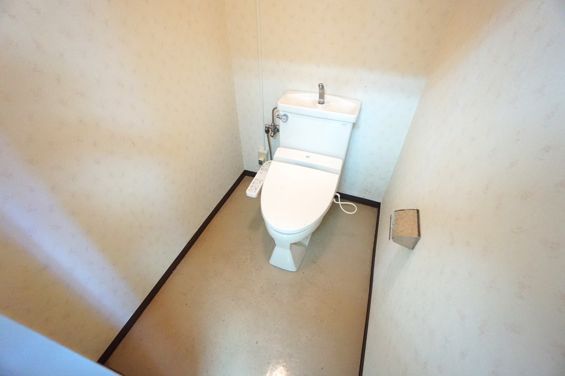 ＜ヴェルミ106貸会議室＞大雄山駅徒歩1分🚃完全個室✨Wi-Fi📶プロジェクター🎥会議/商談/ワークショップの写真16