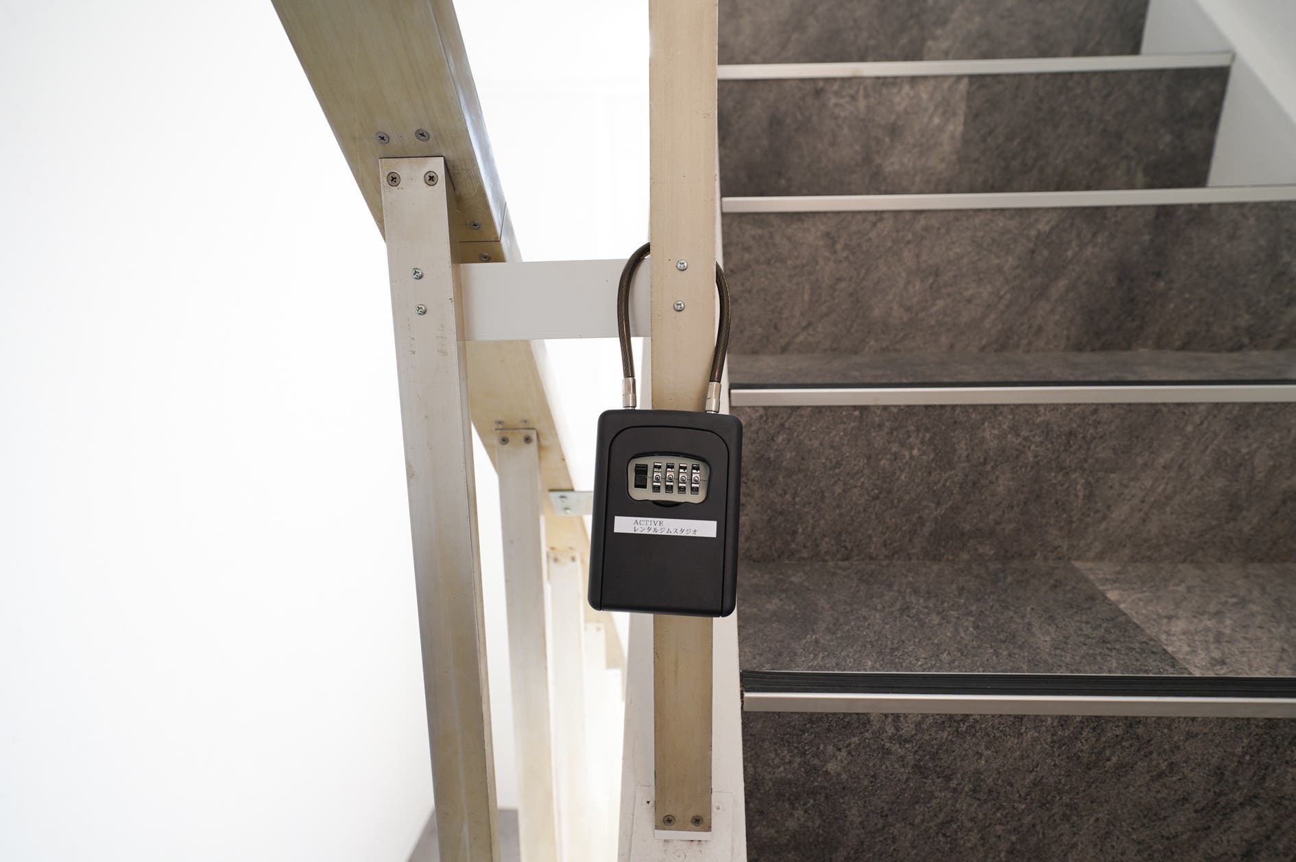 ✨ 【大口駅2分】少人数向けミニ鏡張りスタジオ｜ダンス・撮影・クリスマス撮影・レッスン・推し活・コスプレ｜11㎡の写真15