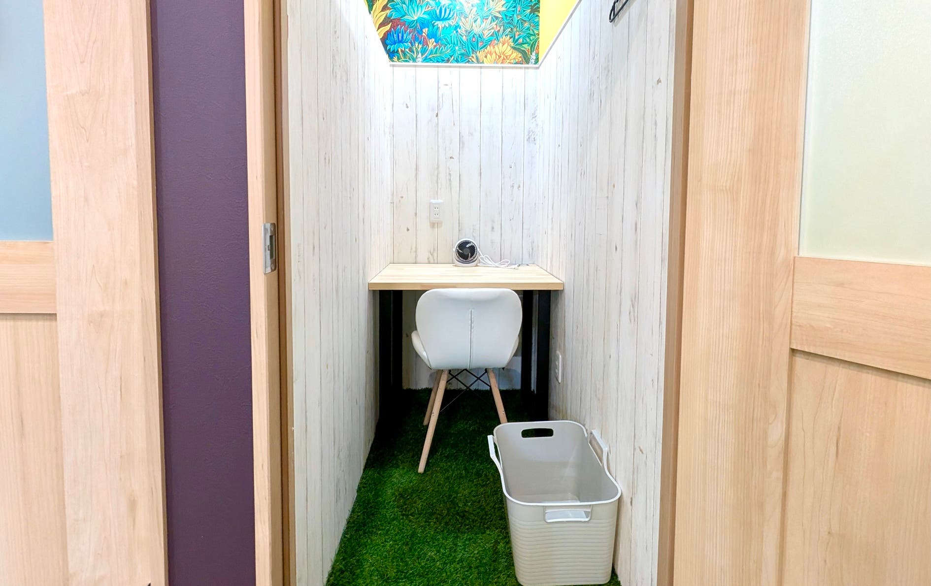 大塚駅南口徒歩1分！1名専用ブース✨あなた専用のリモート作業や勉強スペースとして集中したい時に最適🍔🥤飲食持ち込みOK！の写真2