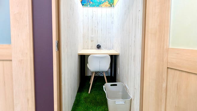 大塚駅南口徒歩1分!1名専用ブース✨あなた専用のリモート作業や勉強スペースとして集中したい時に最適🍔🥤飲食持ち込みOK!の写真2