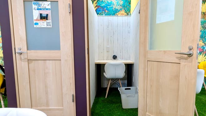 大塚駅南口徒歩1分!1名専用ブース✨あなた専用のリモート作業や勉強スペースとして集中したい時に最適🍔🥤飲食持ち込みOK!の写真3