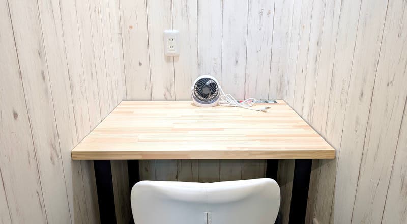 大塚駅南口徒歩1分！1名専用ブース✨あなた専用のリモート作業や勉強スペースとして集中したい時に最適🍔🥤飲食持ち込みOK！